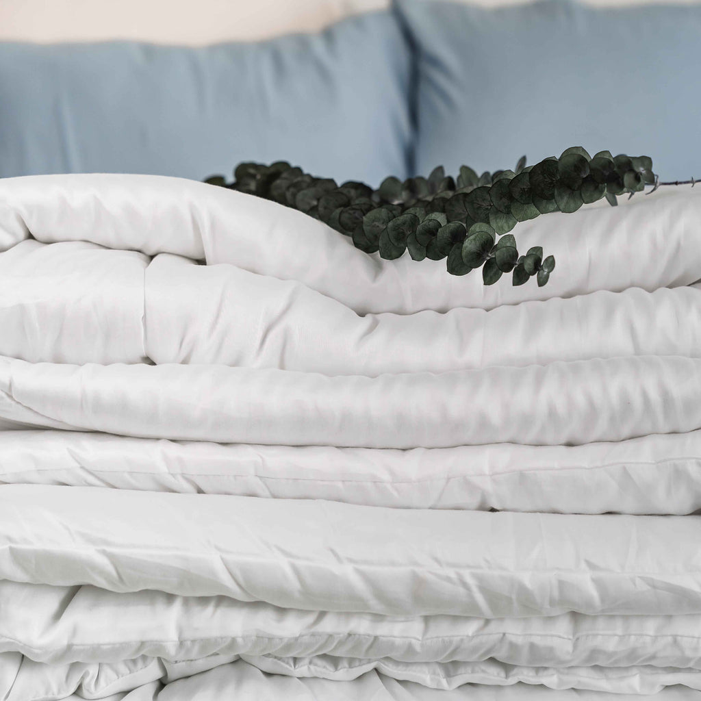 Eucalypso Dream Comforter | Coolest TENCEL Eucalyptus Comforter ...
